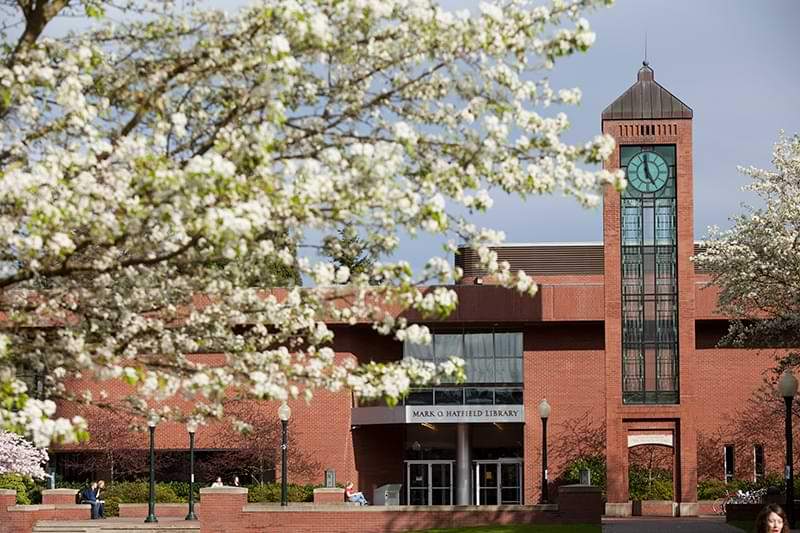 Early Graduation – TIU Etrack
